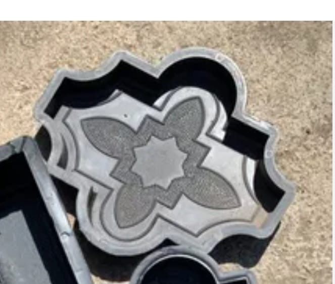 Forme matrite pavaje pavele borduri NOI POLIPROPILENA Timisoara • OLX.ro