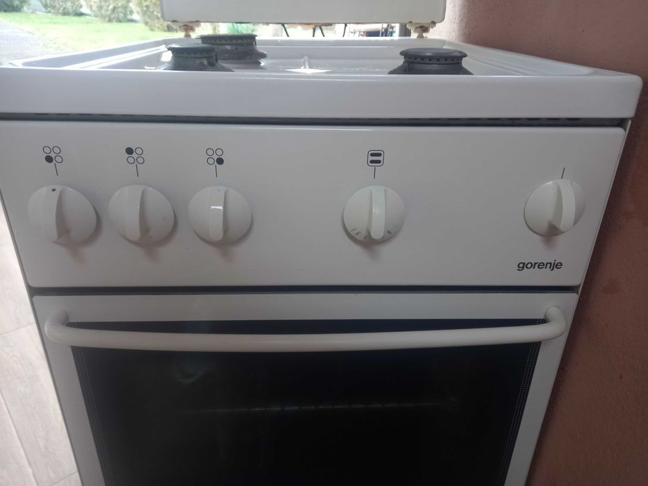 Aragaz cu cuptor incorporat Gorenje pe gaz Arad • OLX.ro