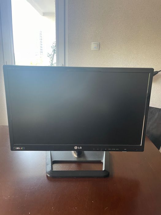 Телевизор LG 21,5 инча гр. София Банишора • OLX.bg