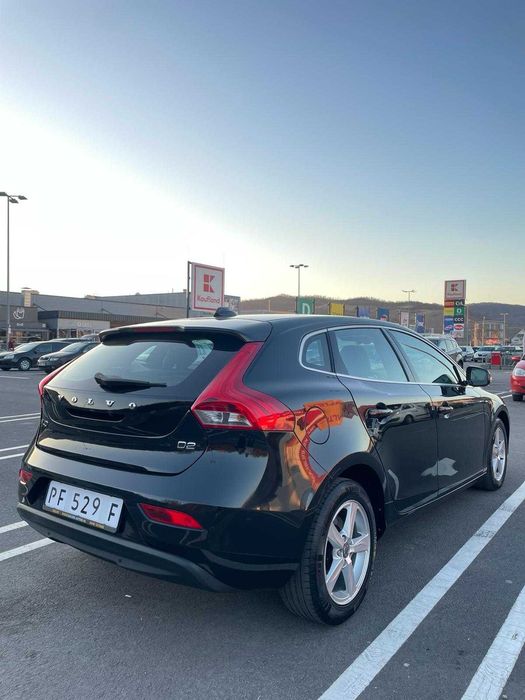 Volvo V40 D2 Senzori parcare Camera Medias • OLX.ro