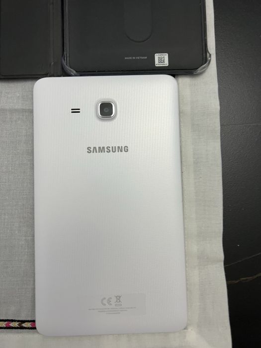 Vand tableta Samsung Fundeni • OLX.ro