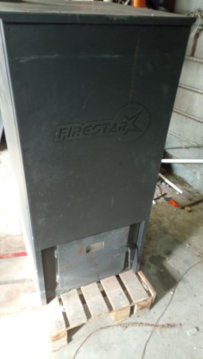 Пелетен котел FIRESTAR 32 kw гр. Перник Църква • OLX.bg