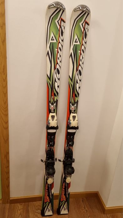 Schiuri Nordica Doberman Spitfire 154 cm Cluj-Napoca • OLX.ro