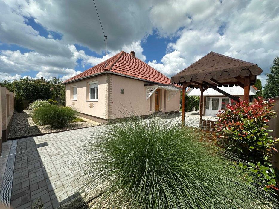 Casa frumoasa in Arad, aproape de AFI! Merita vazuta! Arad • OLX.ro