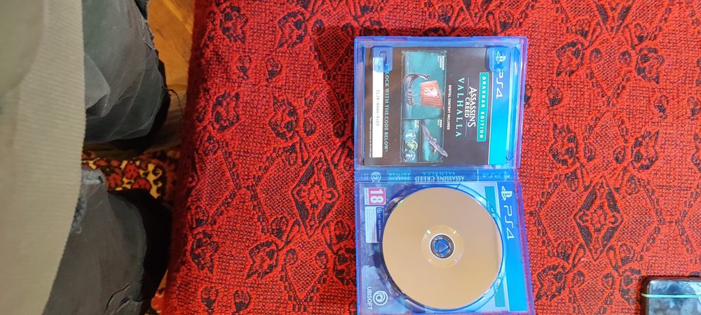 Assassin's Creed Valhalla и Tom Clancy's Ghost Recon Breakpoint гр ...