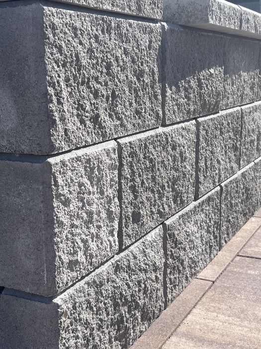 Boltar gard splitat finisat Odorheiu Secuiesc • OLX.ro