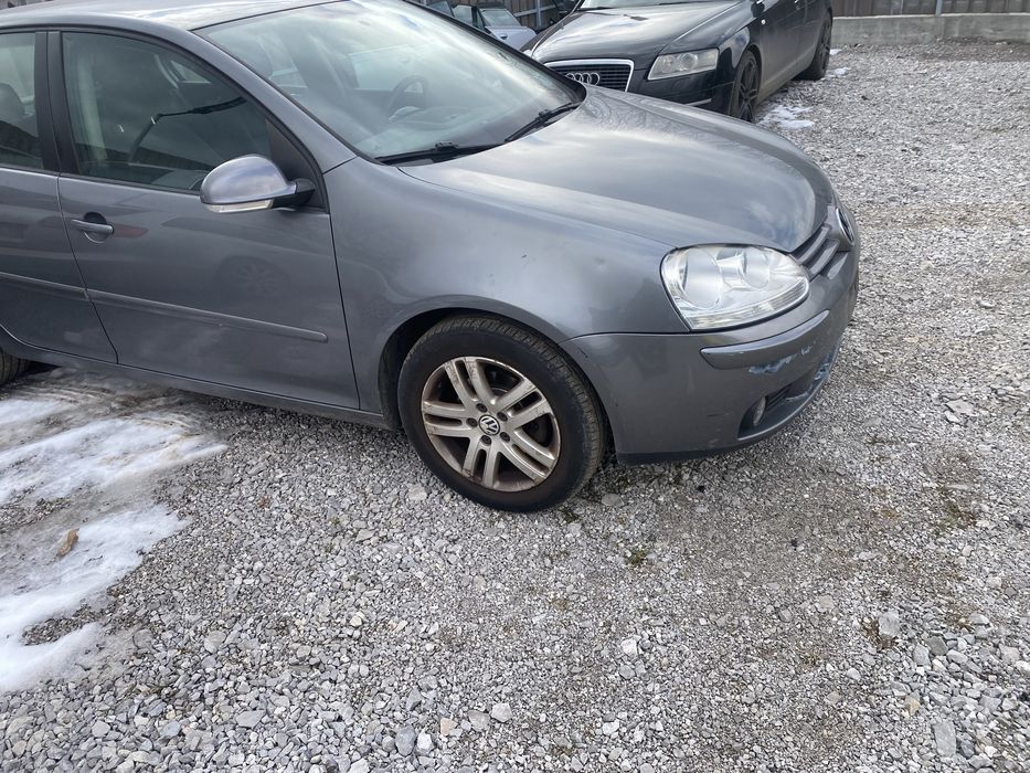 VW Golf 5 1.6 102к.с с газ на ЧАСТИ, Голф 5 гр. Перник Промишлена зона ...