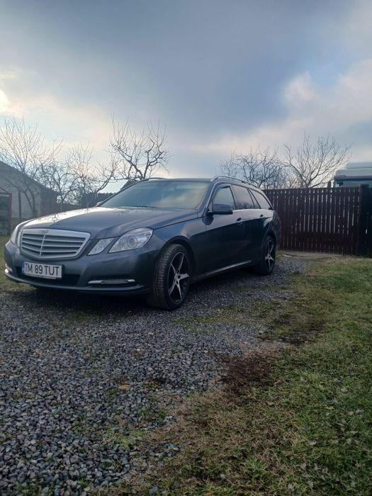 Mercedes Benz w212 E class 300 hybrid diesel Timisoara • OLX.ro