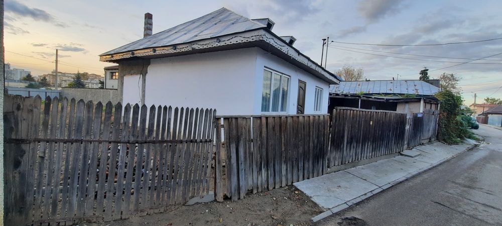 Casa Bacau Centru Bacau • OLX.ro
