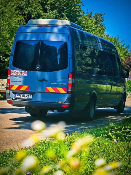 Microbuz Mercedes Sprinter 20 locuri Ploiesti • OLX.ro