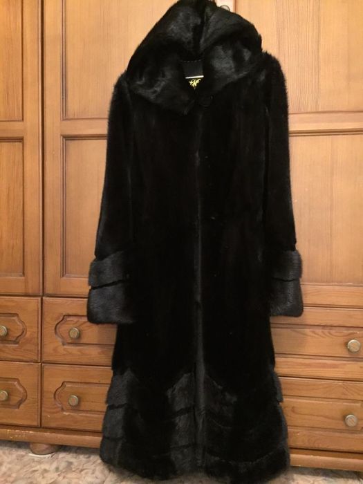 Норковая шуба 46 размер - Шубы, полушубки Актобе на Olx