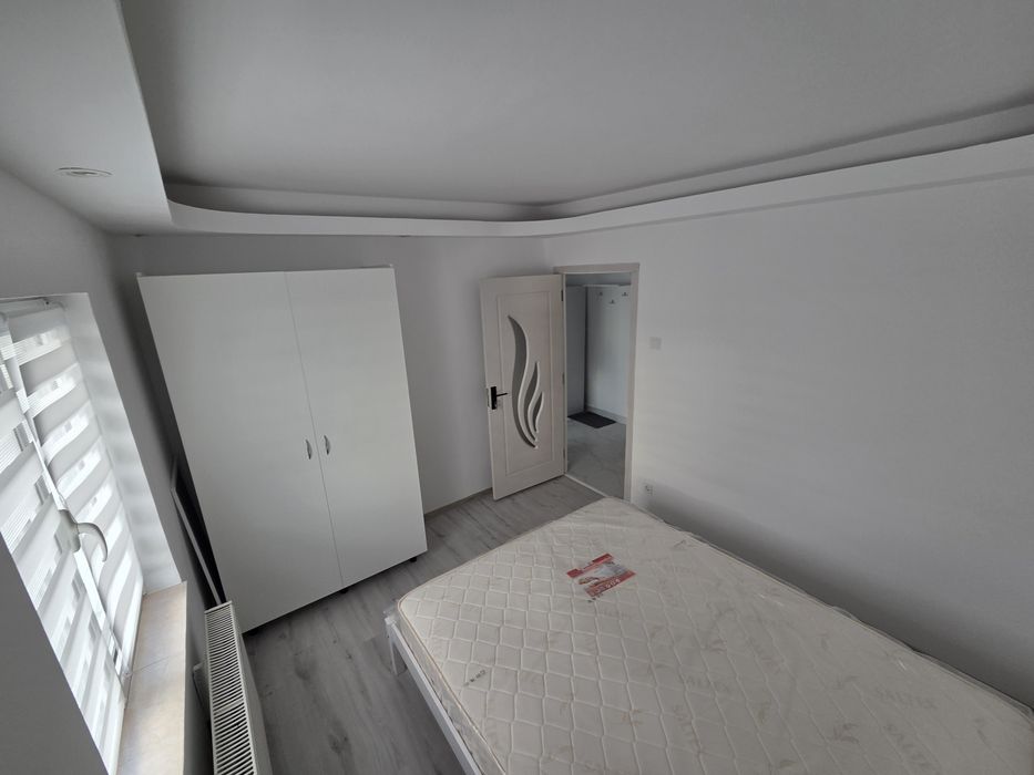 Proprietar , ap 2 camere pacurari alpha bank la bulevard Iasi • OLX.ro