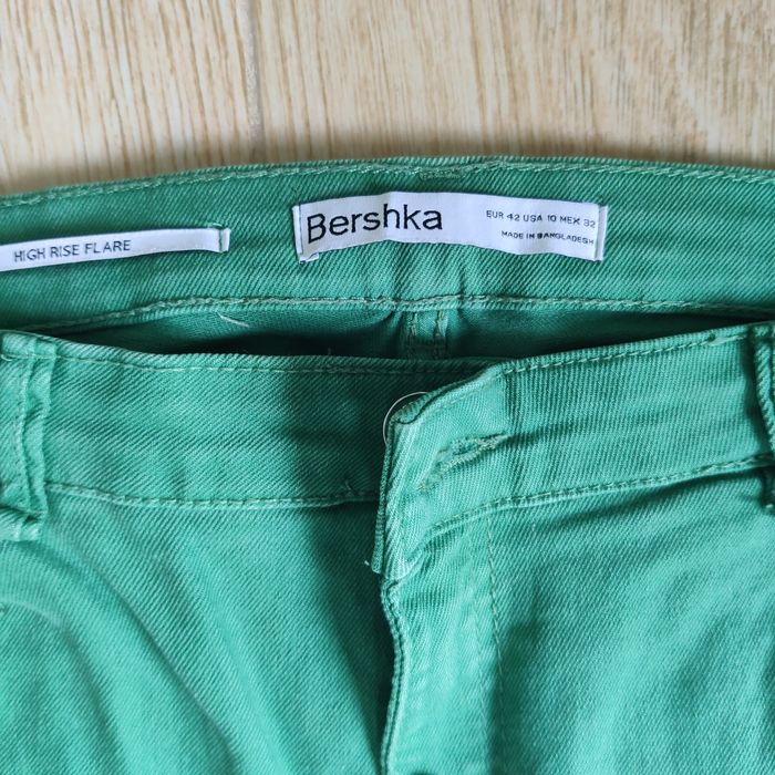 Pantaloni dama Bershka Timisoara • OLX.ro