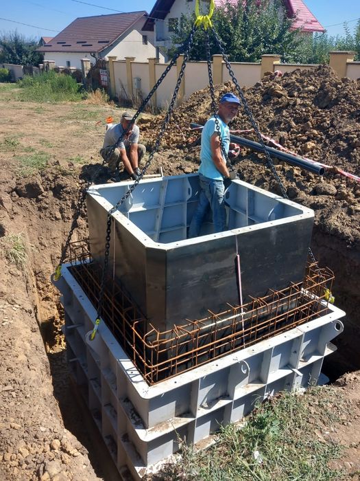Matrite din metal pentru cămine canalizare, cămine pătrate Ciritei • OLX.ro