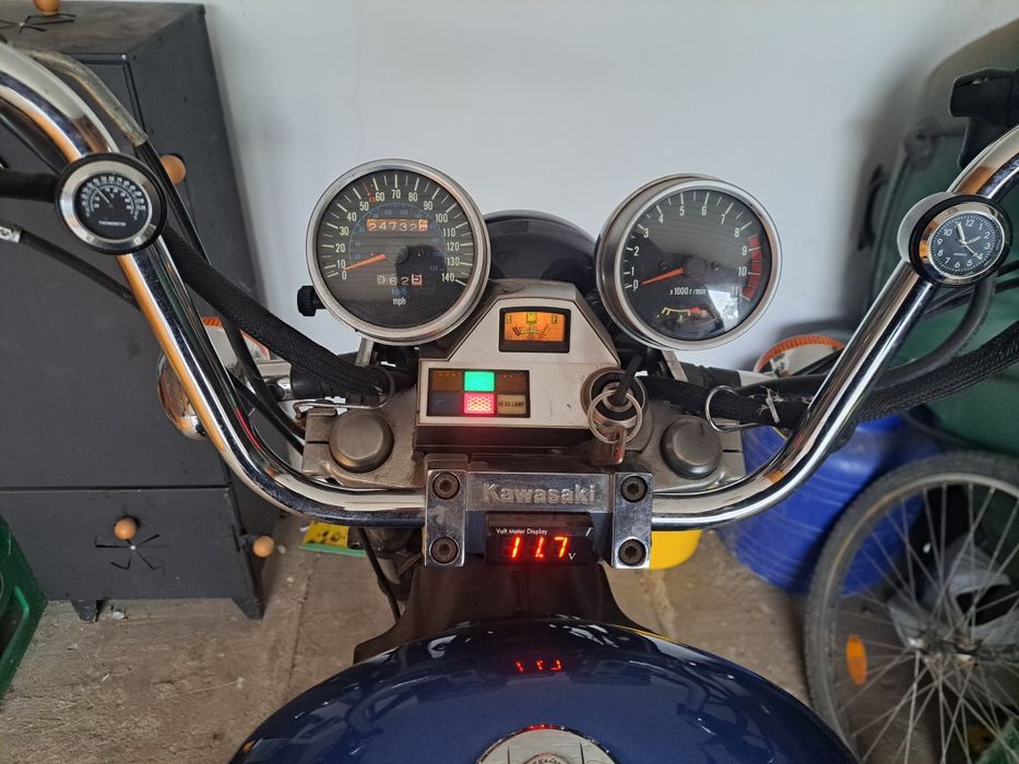 Kawasaki vulcan 750 Bailesti • OLX.ro