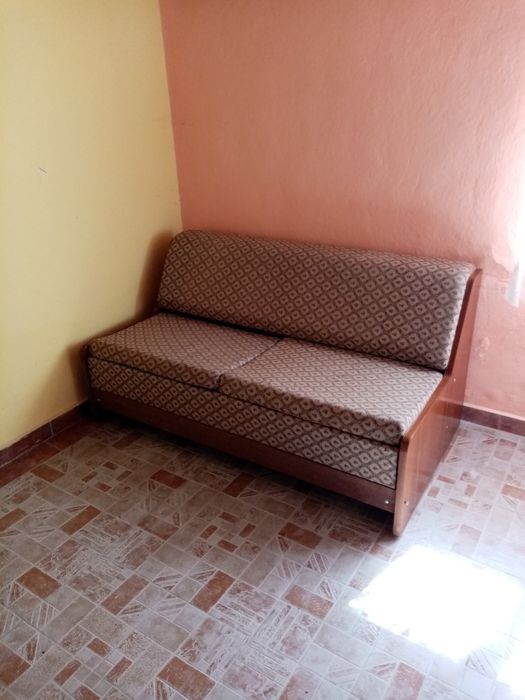 Подарявам разтегателен д с. Жедна • OLX.bg