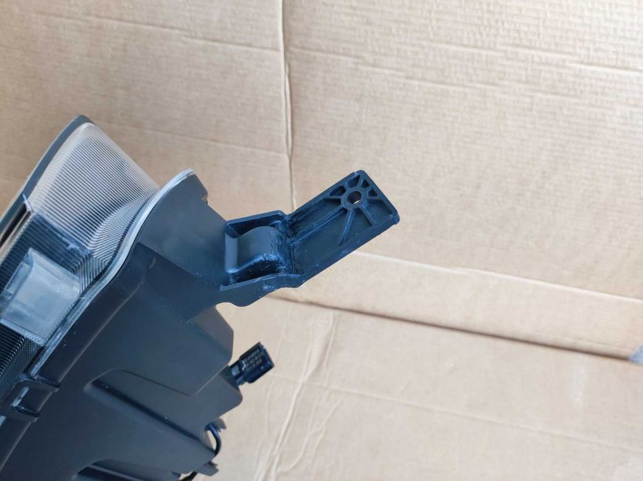 Far dreapta Dacia Spring 2021 2022 2023 2024 original Constanta • OLX.ro