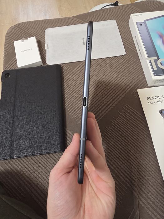 Samsung Galaxy Tab S5e + аксесоари гр. Перник Рено • OLX.bg