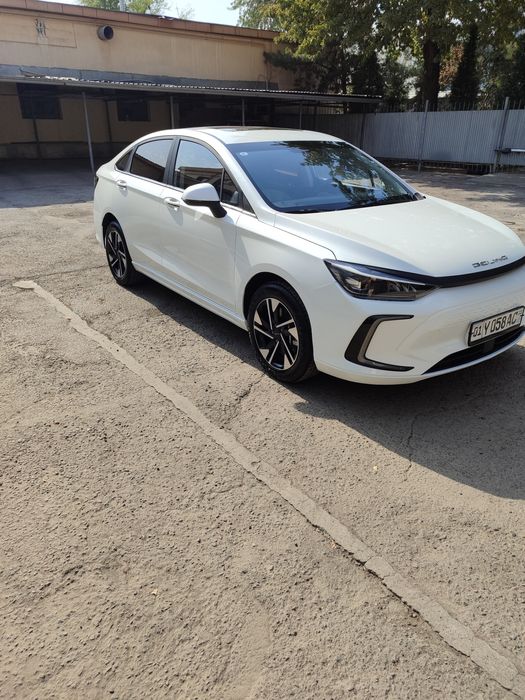 Baic Beijing eu5 plus: 12 000 у.е. - Другие Ташкент на Olx
