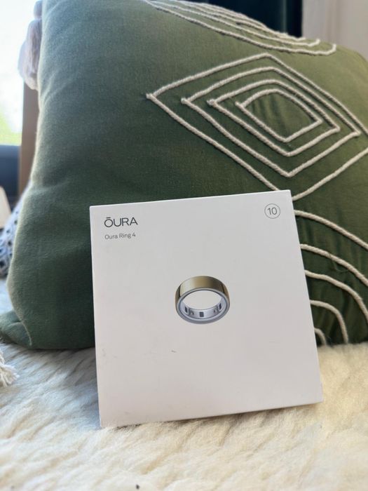 Inel smart Oura Ring 4 gold nou Timisoara • OLX.ro