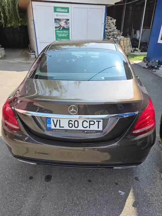 Mercedes-Benz C220D 2017 PACHET AMG Maro Interior Mahon 130.000km ...