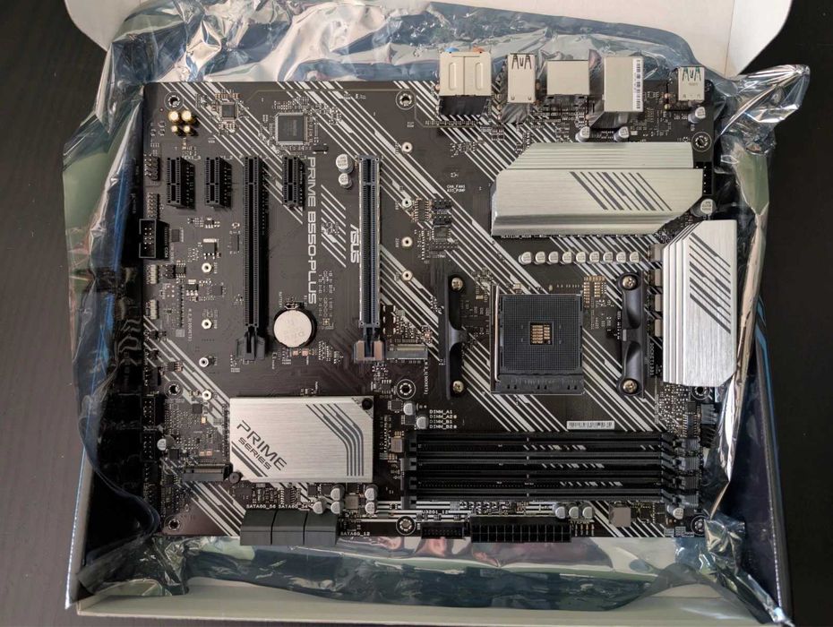 ASUS PRIME B550-PLUS + Ryzen 7 5700X3D 8 Cores (4.1GHz), 96MB, AM4 гр ...