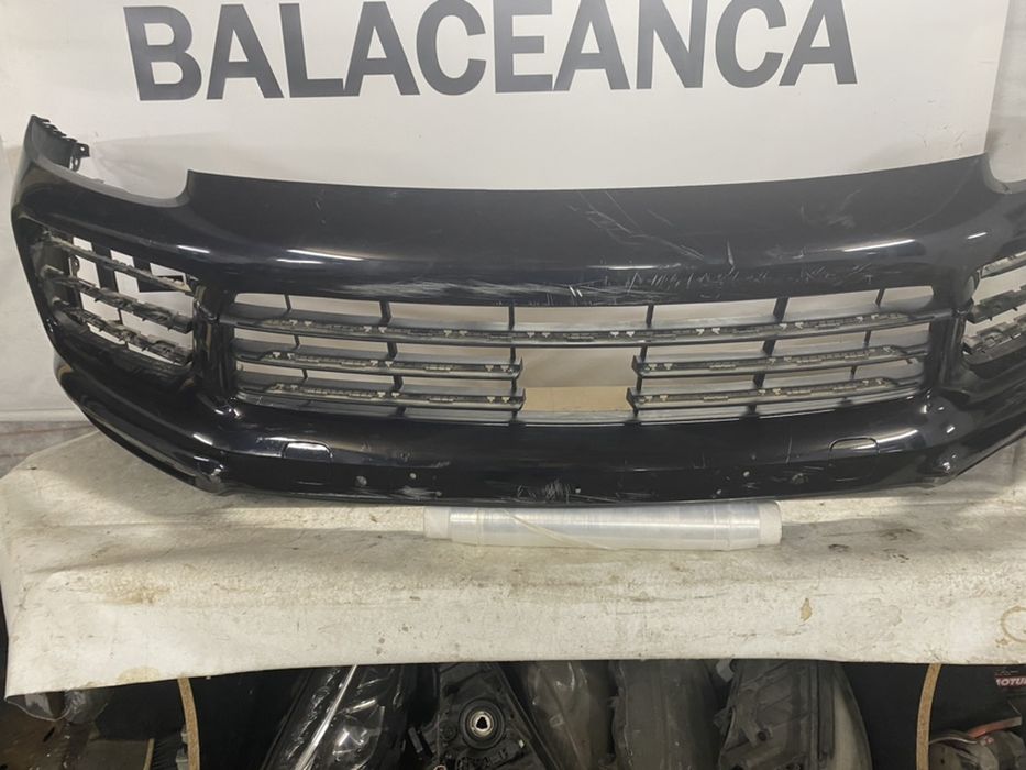 Bara fata Porsche Cayenne 9Y 2018 Balaceanca • OLX.ro