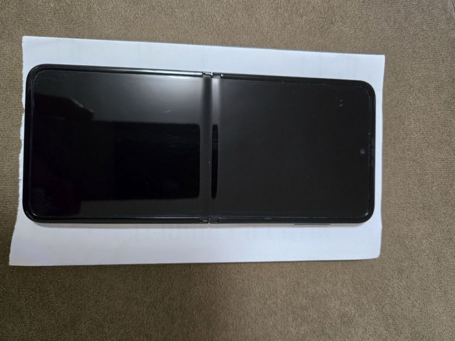 Samsung Galaxy Z Flip 3 128GB гр. София Център • OLX.bg