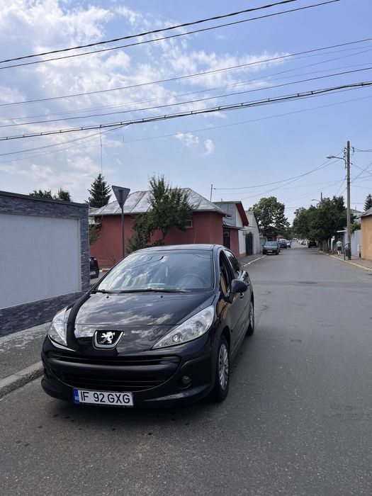 Peugeot 207 din 2007 motor 1.4 motorina euro 4 km 170000 Bucuresti ...