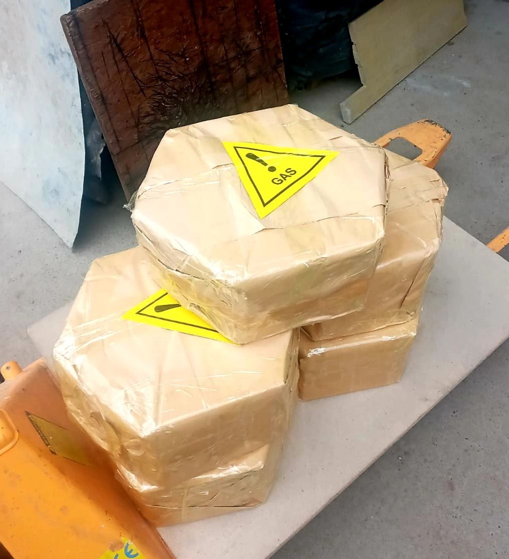" Газ " наклейка на авто " GAS ".Знак ГАЗ: 35 тг. - Аксессуары для авто ...