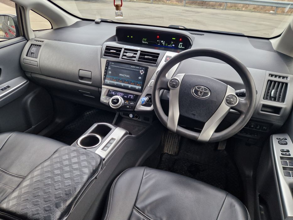 Toyota Prius +2013 Hybrid Electric CVT 7 locuri 1.8 benzina Vaslui • OLX.ro
