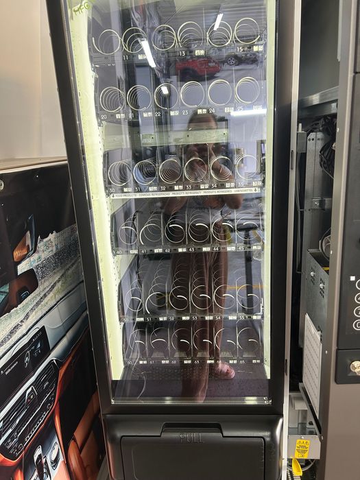 Aparat vending Necta Melodia Bucuresti Sectorul 5 • OLX.ro