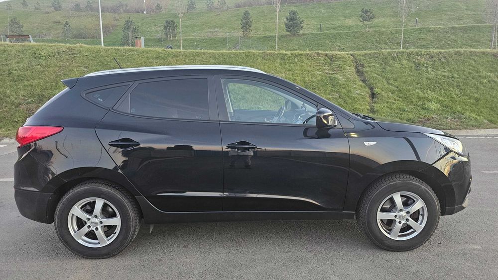 Hyndai ix35 SUV 1,6,Benzina 2013 Sibiu • OLX.ro
