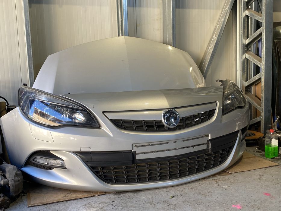 Fata completa Opel Astra J OPC / GSI Facelift capota bara far aripa Campina • OLX.ro