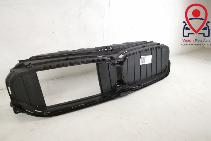 Grila Centrala Activa Electrica Originala In Stare Buna G30 LCI Faceli Bucuresti Sectorul 6 • OLX.ro