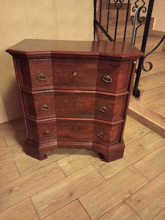 Scrin lemm masiv-Italia Oradea • OLX.ro