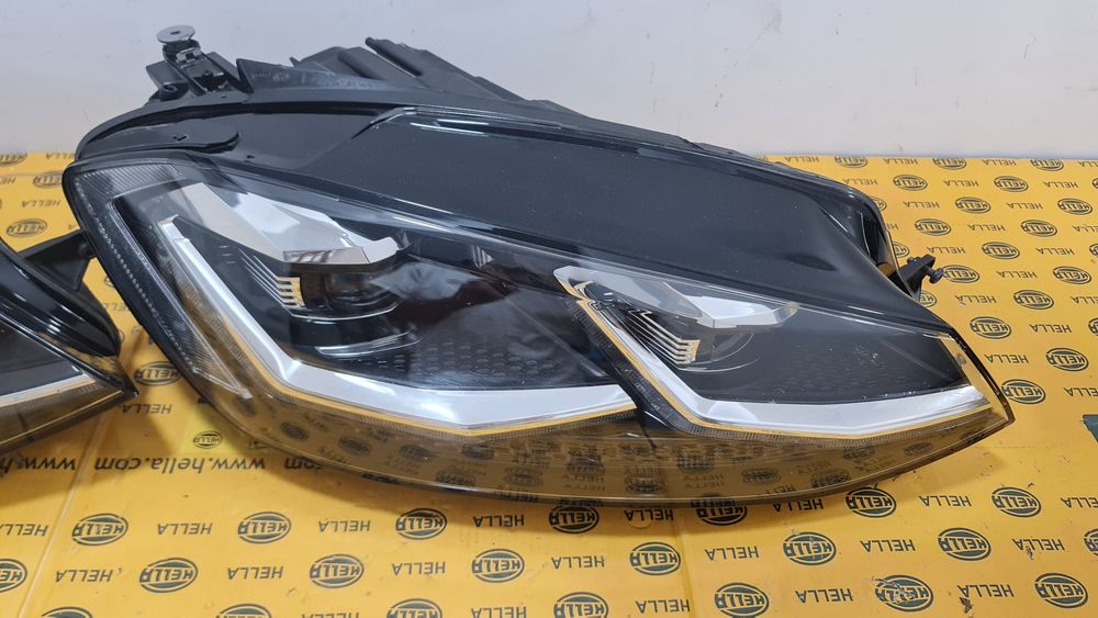 Far full led matrix R line VW Golf 7 VII facelift 7.5 2017+ Bucuresti ...
