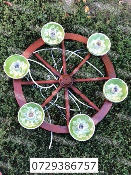 Lustre rustice din lemn: Realizate manual, cu atenție la detalii Baia ...