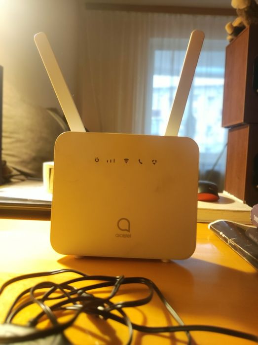 Wi-Fi portabil cu cablu Aiud • OLX.ro