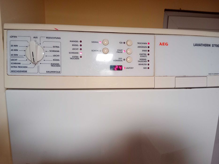 Продава сушилня AEG с. Еленино • OLX.bg