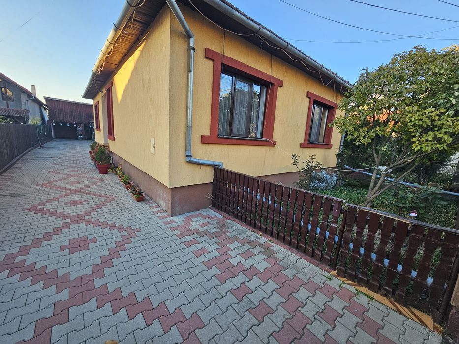 Casa de vanzare Huedin Huedin • OLX.ro