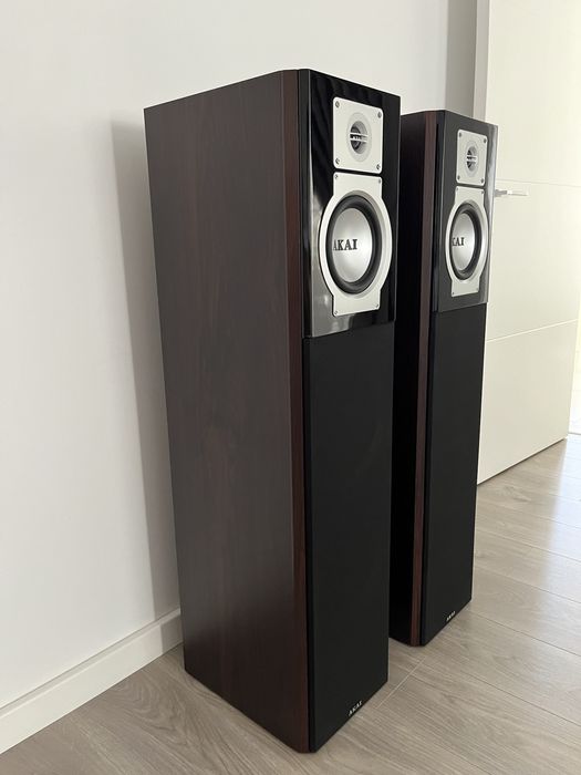 Boxe de podea Akai 150W Stefanesti • OLX.ro