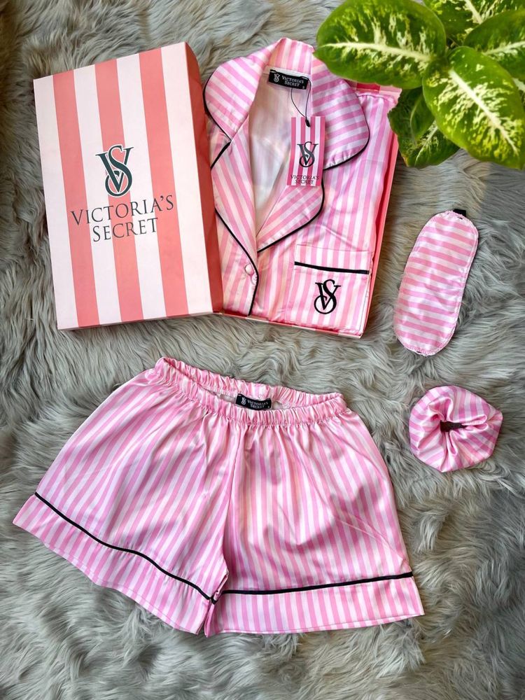 Дамска пижама Victoria’s Secret к.к. Слънчев бряг • OLX.bg