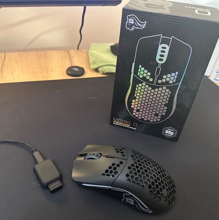 Мишка Glorious model O wireless гр. Бургас Център • OLX.bg