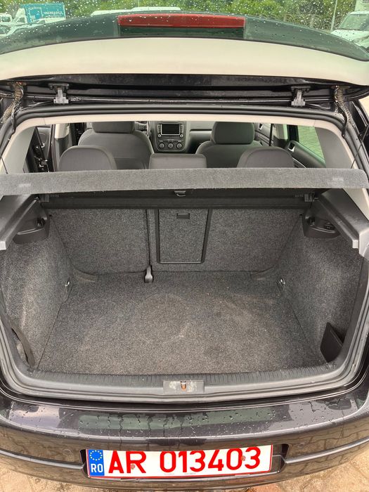 VW Golf 5 pachet R-line Arad • OLX.ro