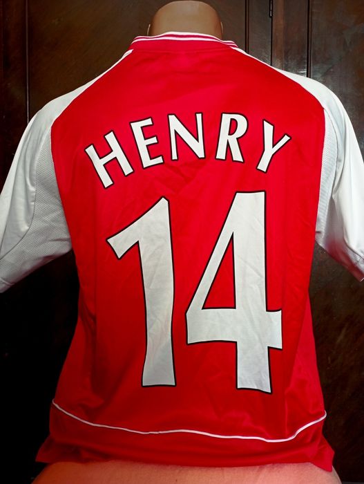 Tricou Thierry Henry Arsenal Londra (modele diferite in poze) Bucuresti ...