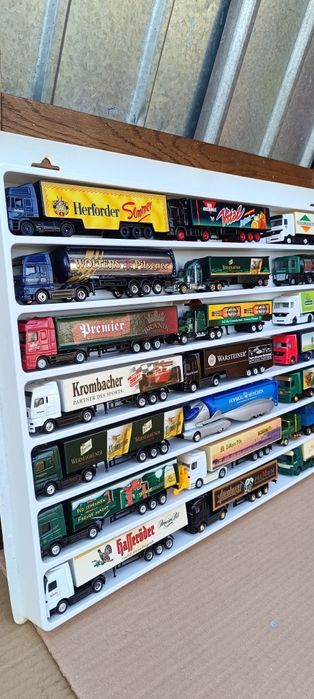 Lot 21 machete tiruri cap metalic Berca • OLX.ro