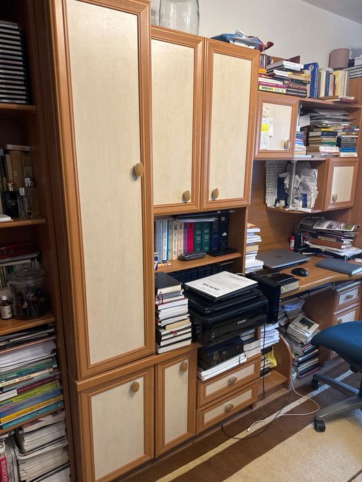 Mobilă junior birou dulap rafturi Bistrita • OLX.ro