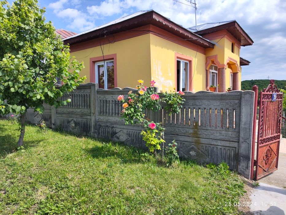 Casa Babana 12 km fata de Pitesti Slatioarele • OLX.ro