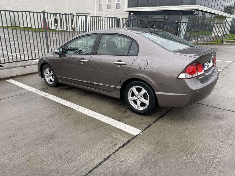 Honda Civic Hybrid 1.3 IMA FD3 116 CP Bucuresti Sectorul 2 • OLX.ro